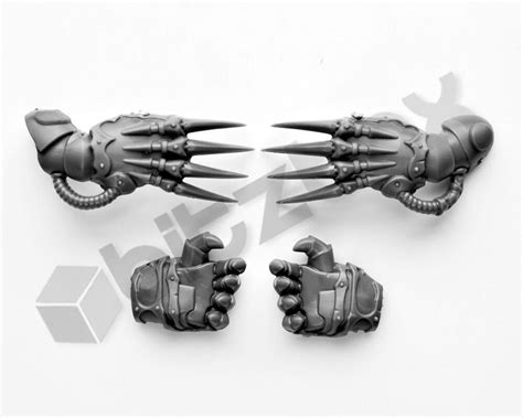 Chaos Space Marines Chosen Lightning Claws 4