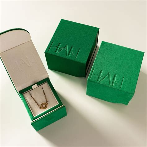 Custom Logo Bracelet Necklace Jewelry Packaging Boxes