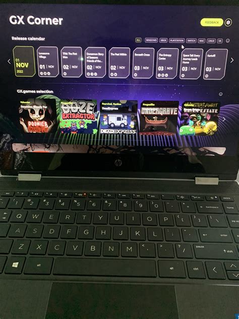 Help Opera Went FULL Full Screen And I Cant See My Tabs Search Bar