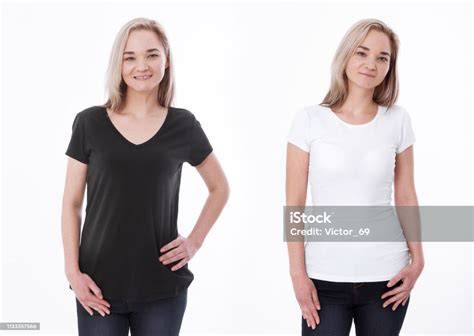 셔츠 디자인 및 사람 개념빈 흰색 T 셔츠 앞과 뒤에 고립 된 젊은 여자의 닫습니다 디자인 인쇄를 위한 모의 템플릿 검은색에