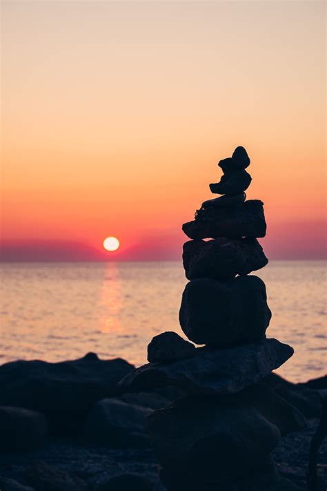 Честит ден на Земята 😊 А ето как е Момичето с изгревите