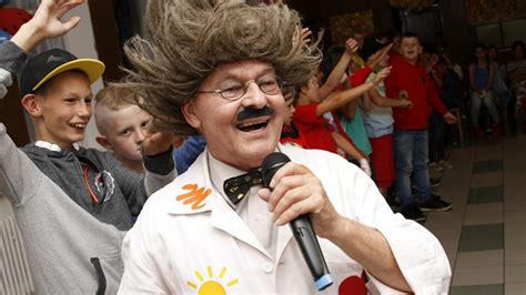 Vo Veku 71 Rokov Zomrel Obľúbený Majster N Tvnovinysk