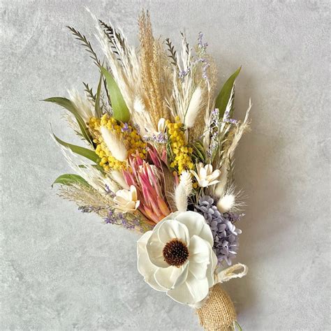ミモザとプロテアのドライフラワースワッグミニブーケ スワッグ Howdy Flower 通販｜creemaクリーマ 14620209