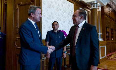 Anwar Terima Kunjungan Timbalan Perdana Menteri Luxembourg Kosmo Digital