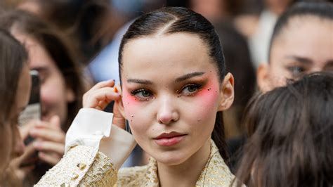 Dove Cameron Looks Unrecognizable With A Dip Dyed Yellow Bob And Bangs