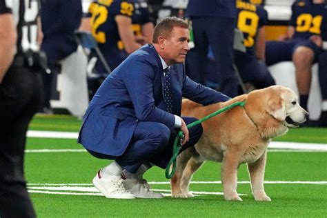 Pat Mcafee Sends Heartfelt Message To Kirk Herbstreit About Beloved Dog