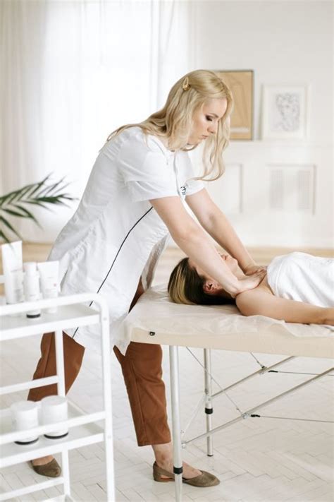 Massage After Plastic Surgery Fio De Ouro