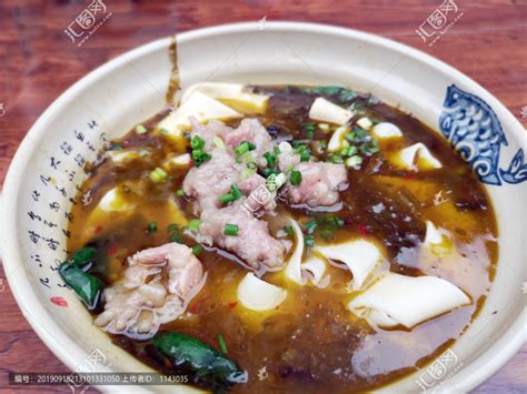 酸菜滑肉面块 小吃美食 食品餐饮 摄影 汇图网www huitu
