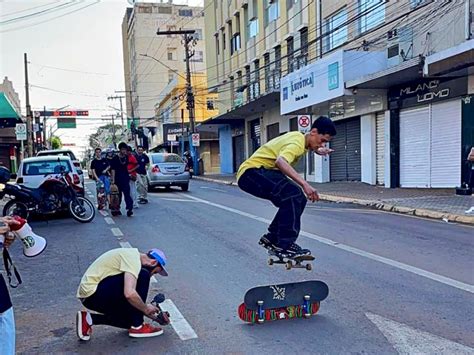 Dia Mundial do Skateboard é comemorado em Goiás Planeta Água