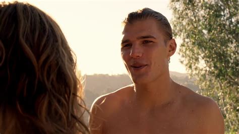 Auscaps Chris Zylka Shirtless In 90210 1 09 Games People Play