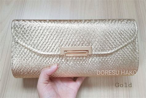 Wink Blink Luxury Clutch Bag กระเป๋าหนัง พิมพ์ลายเกล็ดปลาวิ๊งว้าว