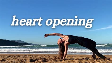Heart Opening 15 Min Peaceful Flow Yoga For The Upper Body Youtube
