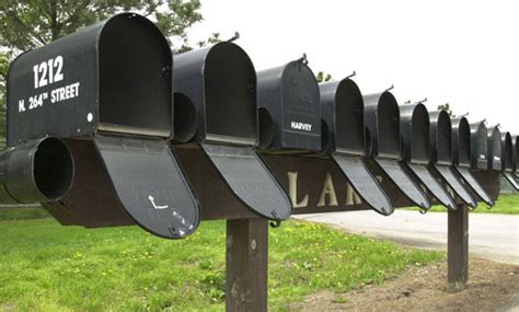 Man Invents New Way To Carry Mail Offbeat Crazy World Emirates247