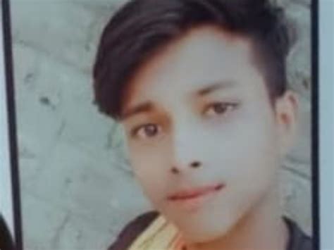 Dead Body Of Youth Drowned In Ganga River Recovered गंगा नदी में डूबे