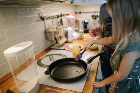 10 Simple Way To Get Rid Of Cooking Smells From Your Apartment
