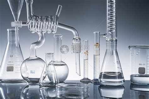 实验室的玻璃器皿高清图片下载 正版图片507614973 摄图网