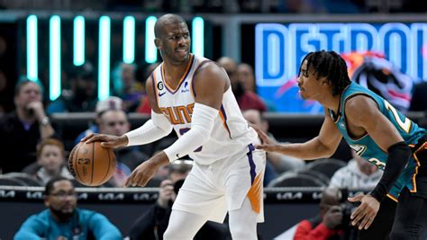 Phoenix Suns Star Chris Paul Reacts To Being Offered Up In Blockbuster