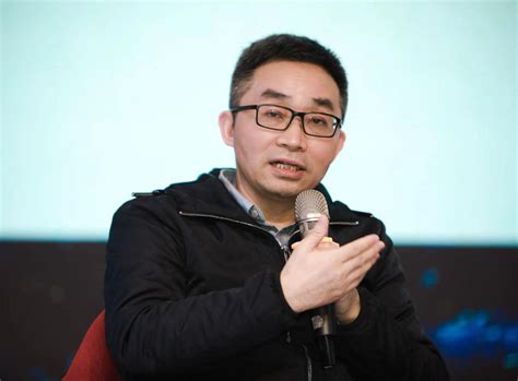 作家们来湖南啦专访东西丨向人民学习为人民写作 今日关注 湖南在线 华声在线