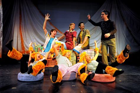 Λαχανα ΚΑΙ Χαχανα The Musical Θεσσαλονικη Home