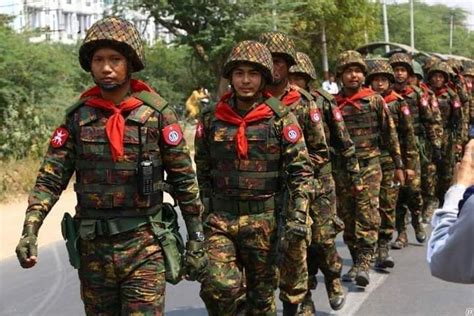 ခမရ ၃၀၁ မှ ယာယီတပ်ရင်းမှူး အဖမ်းခံရ