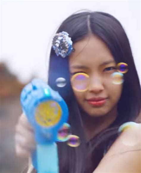 Blip 막내 혜인 입덕사진💗💗