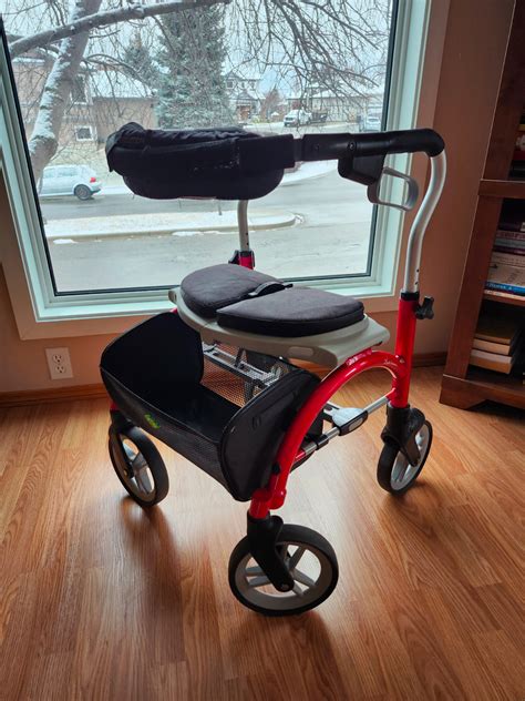 Walker Evolution Xpresso Lite Rollator Health And Special Needs Calgary Free Local