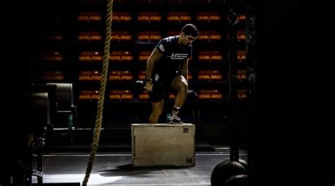 Box Step Ups Workouts To Enhance Endurance And Leg Strength Outdoor
