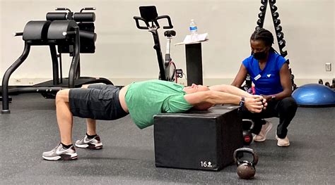 دورة إعداد مدرب لياقة بدنية Personal Training Eif Academy