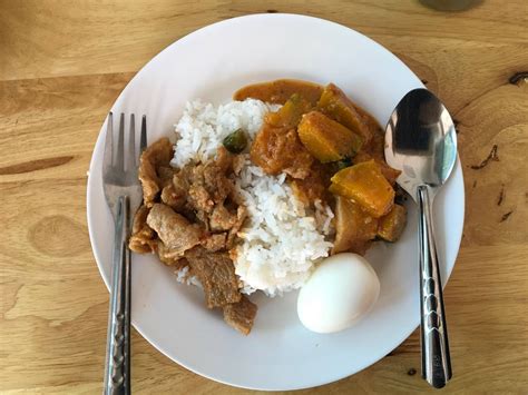 ร้าน ข้าวราดแกงนครสวรรค์ รีวิวร้านอาหาร Wongnai