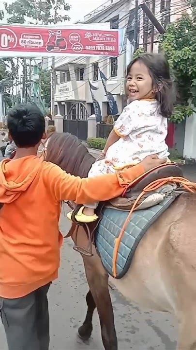 Rara Naik Kuda Shorts Youtube