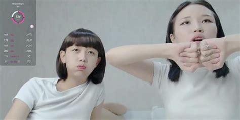 Two Stunning And Adorable Asian Nerds Making Out Tnaflix Com