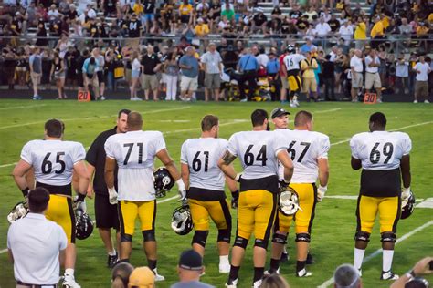 Stock Report Winnerslosers From Training Camp Steelers Depot
