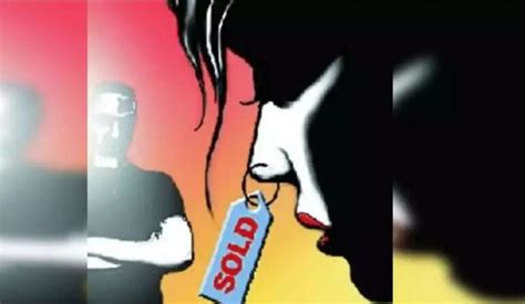 పాతబస్తీలో నయా సెక్స్ రాకెట్ గుట్టురట్టు
