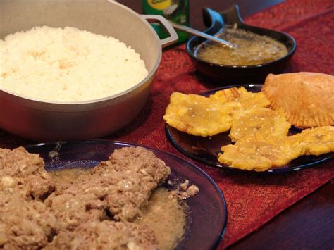 Bistec Encebollao Puerto Rican Steak And Onions Beef Recipes For