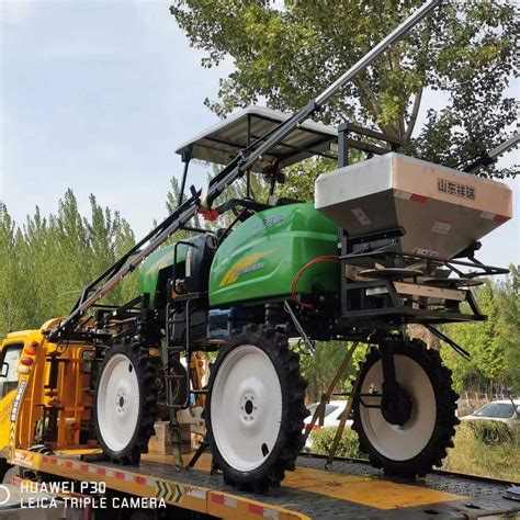 700l Stepless Variable Speed Self Propelled Sprayer Diesel Water Dry