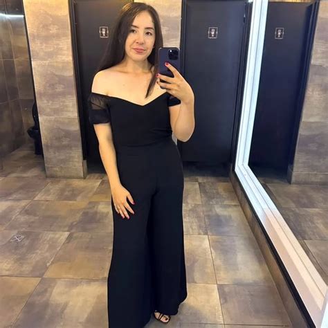 Daniela Valdez Valdezdaniela20 • Threads Say More