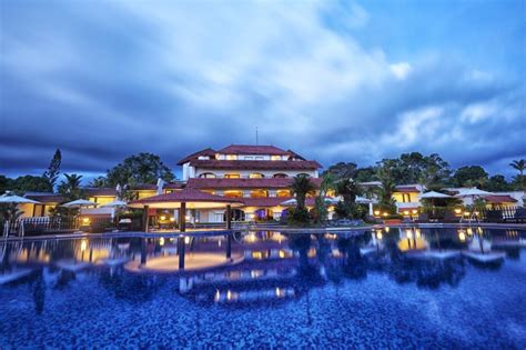 Best 3 Varkala Cliff Resorts With Swimming Pool Near Beach