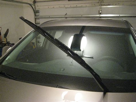 2013 2016 Hyundai Santa Fe Windshield Wiper Blades Replacement Guide 002