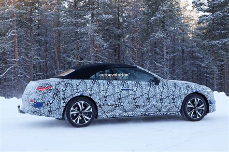 Mercedes Cle Convertible Spied In The Cold Rag Top Stayed Up The