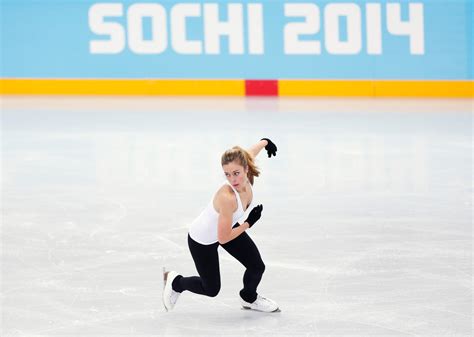 Ashley Wagner Practices In Sochi Celebrity Wiki Onceleb Wiki