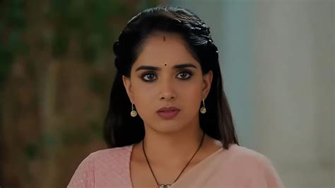 Yeh Rishta Kya Kehlata Hai Ruhi Follows Armaan And Abhira To Armaans
