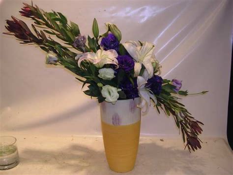 Dreamy Blooms Diagonal Table Arrangement