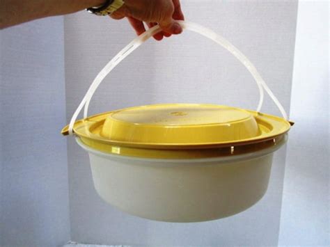 CHOICE Vintage Tupperware Round Pie Taker Cupcake Carrier 3 Etsy