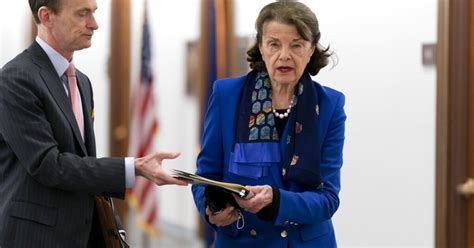 Feinstein Returning To Senate After Facing Resignation Calls