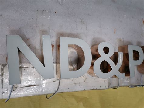 Epoxy Resin Sign Channel Letter Signs Mirror Gold Stainless Steel Resin LED Letter China