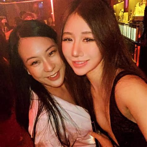 Mandahll • Threads Say More