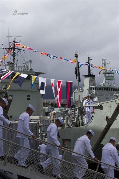 Asian Defence News Philippines Navy Commissions 2 Landing Craft Heavy