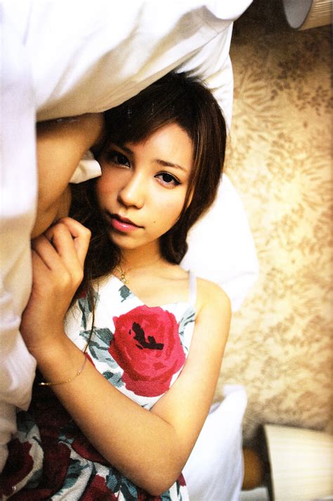 Kasai Tomomi Gravure Featured In Freecell And More Tokyo Game Show And Janken