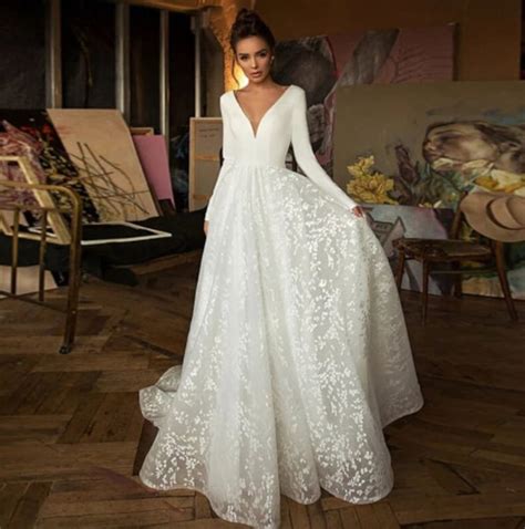 The Best Wedding Dresses From Etsy 2021 PS Fashion