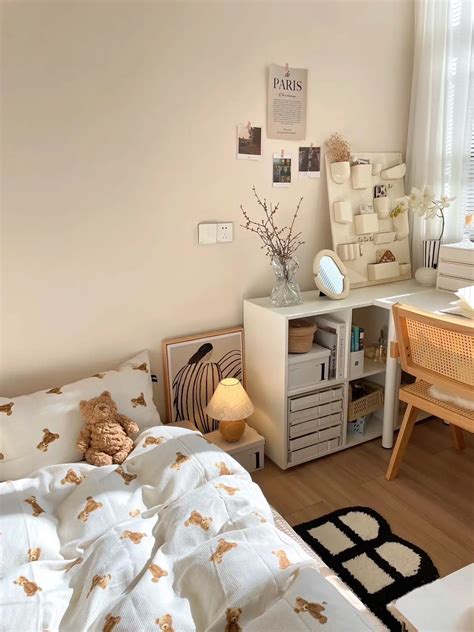 ไอเดียจัดห้องนอนเล็กๆสไตล์มินิมอลแบบไม่มีเตียง 🌱🏠 แกลเลอรีที่โพสต์โดย